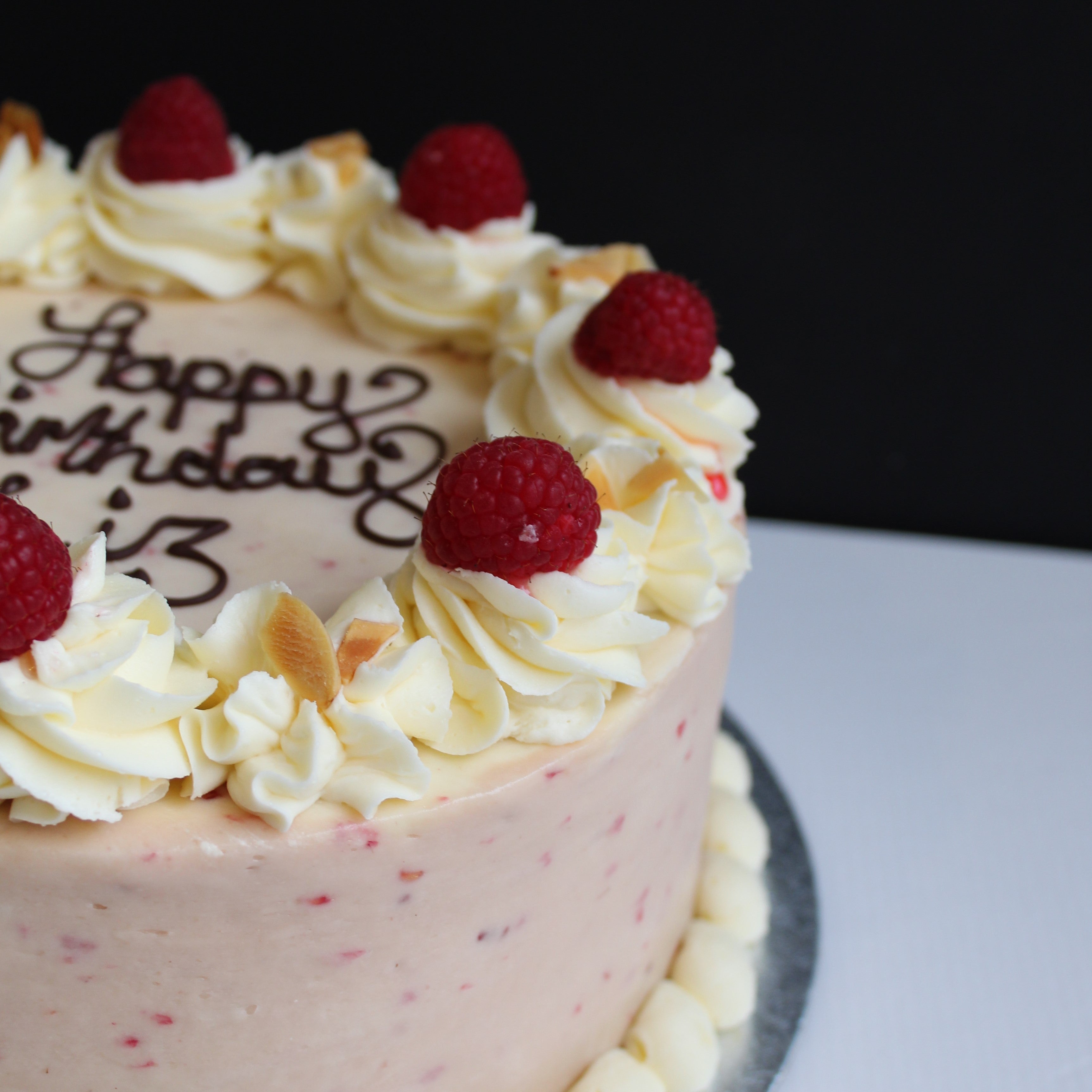 Raspberry and Vanilla Cake – Didi Cakes